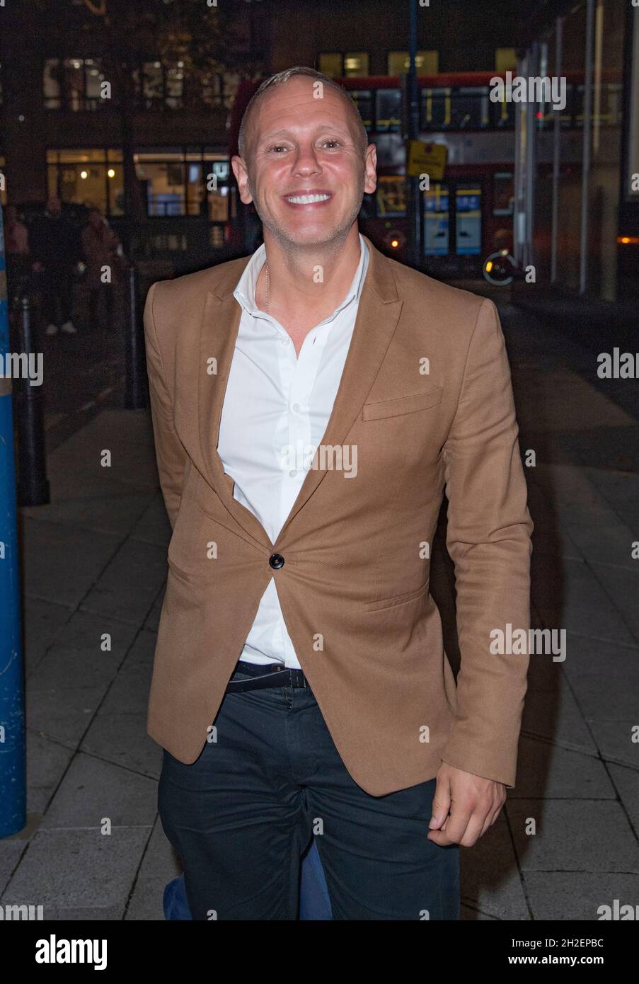 LONDON, ENGLAND - OCTOBER 21: Rob Rinder attends the Rocky Horror Show ...