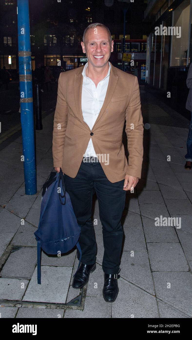 LONDON, ENGLAND - OCTOBER 21: Rob Rinder attends the Rocky Horror Show ...