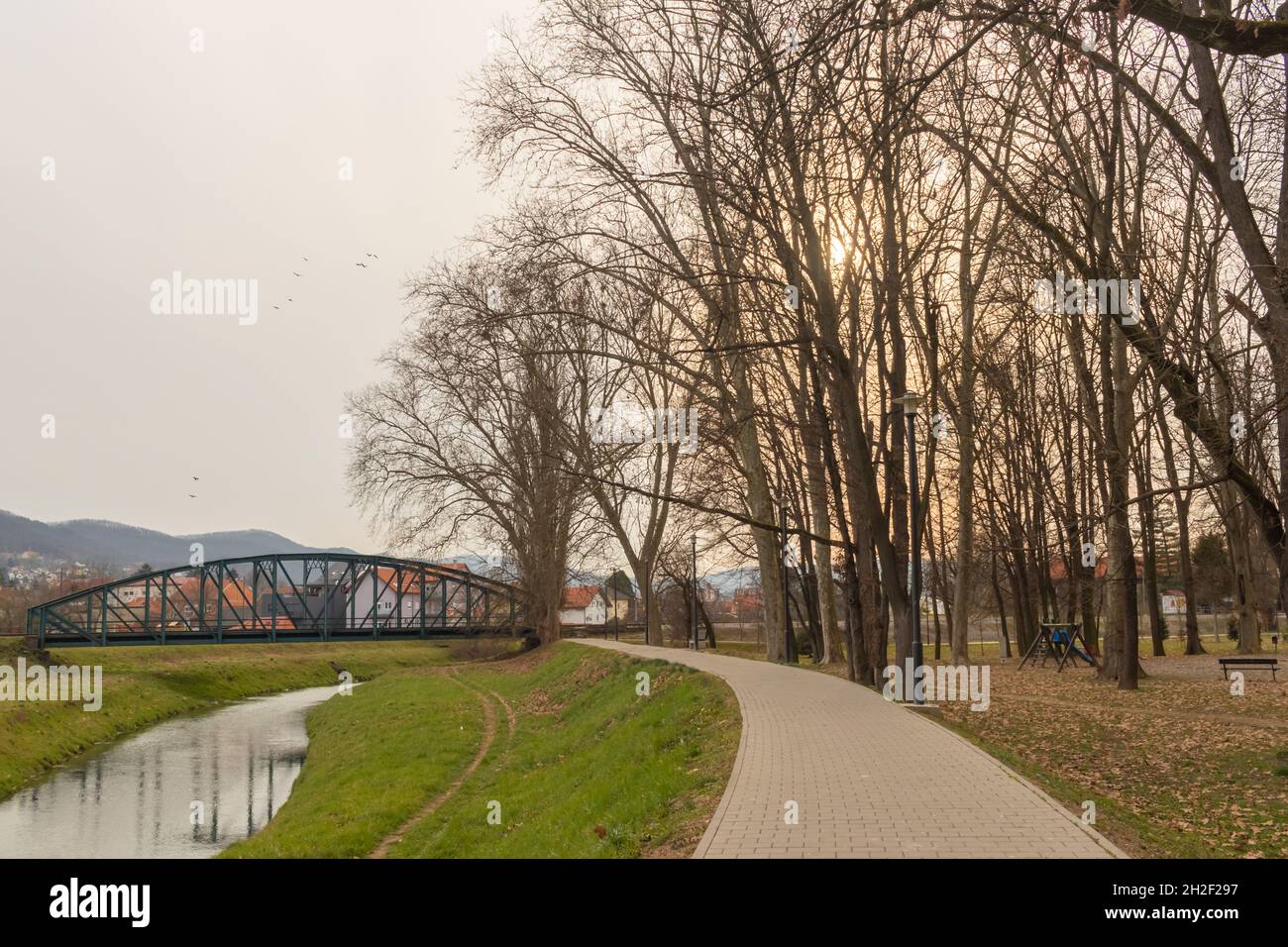 Old rusty truss bridge over the Orljava river Stock Photo - Alamy