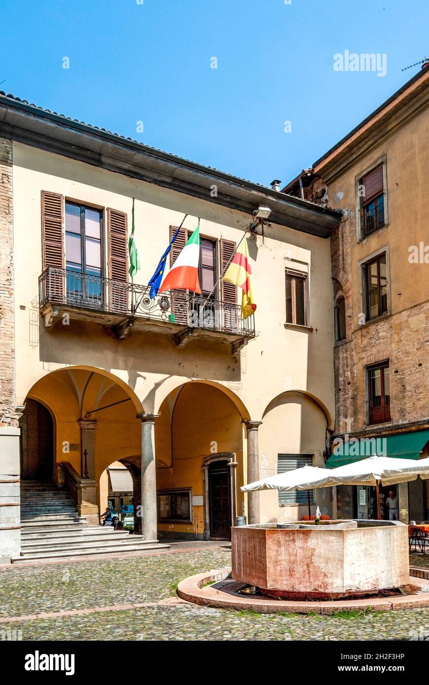 Courtyard of the Broletto of Lodi, house of the city council originally ...