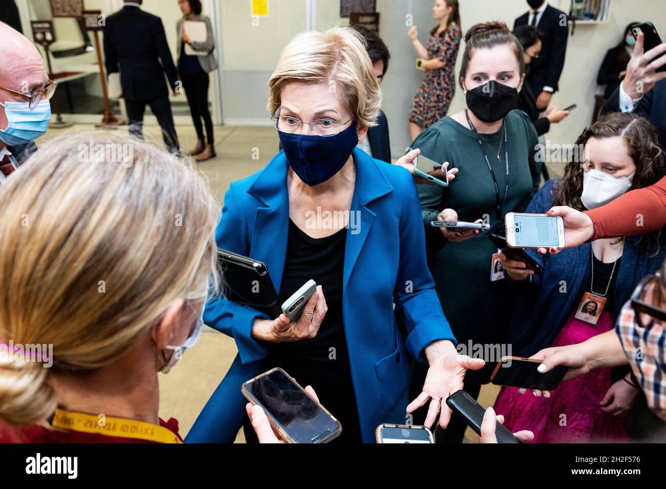 Washington, United States. 21st Oct, 2021. Senator Elizabeth Warren (D ...