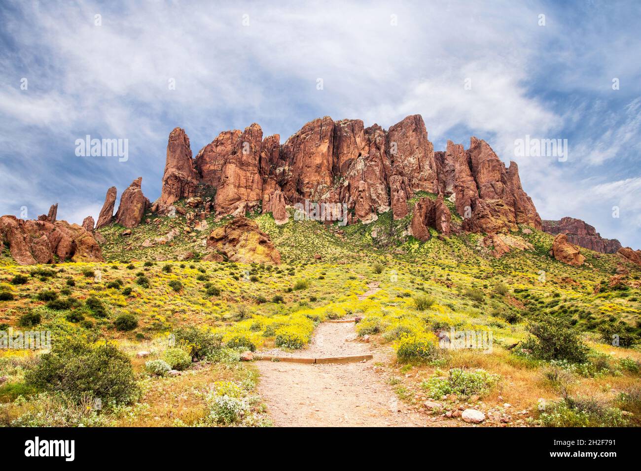 Treasure Loop Trail at Lost Dutchman State Park in the Superstition ...