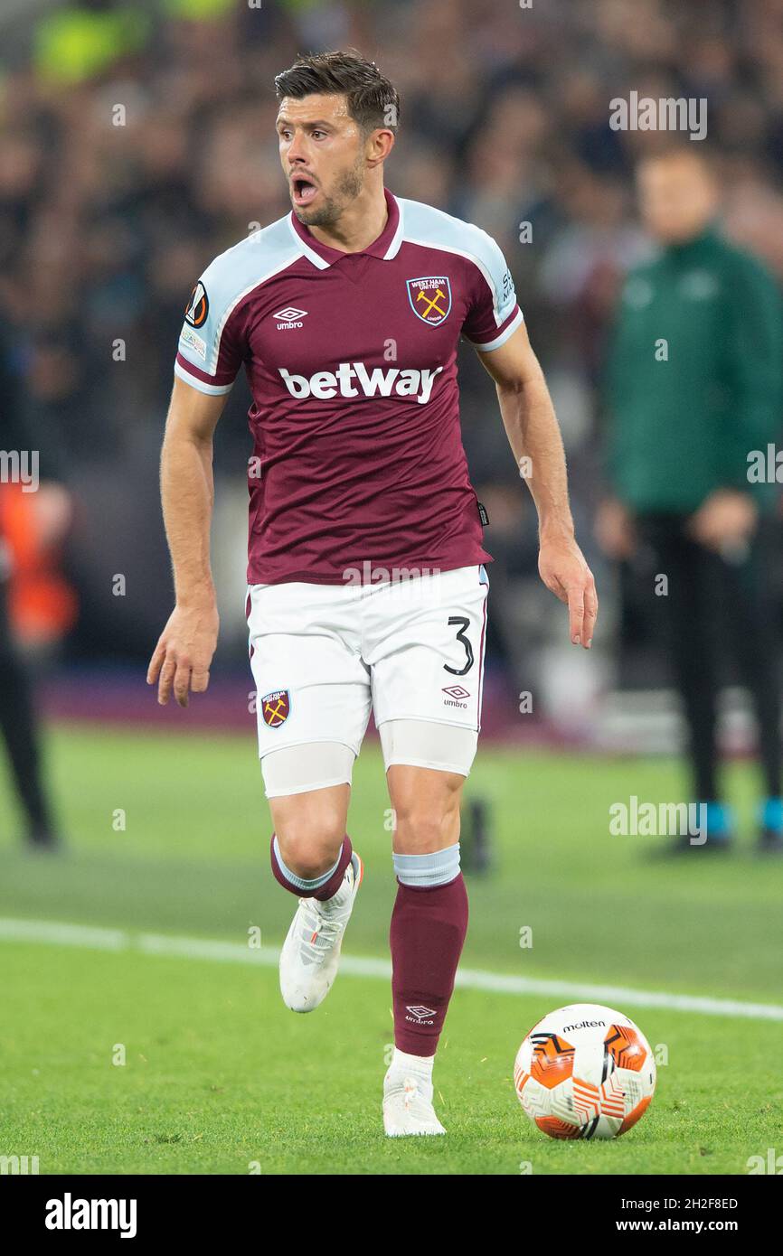 Aaron calabrese hi-res stock photography and images - Alamy