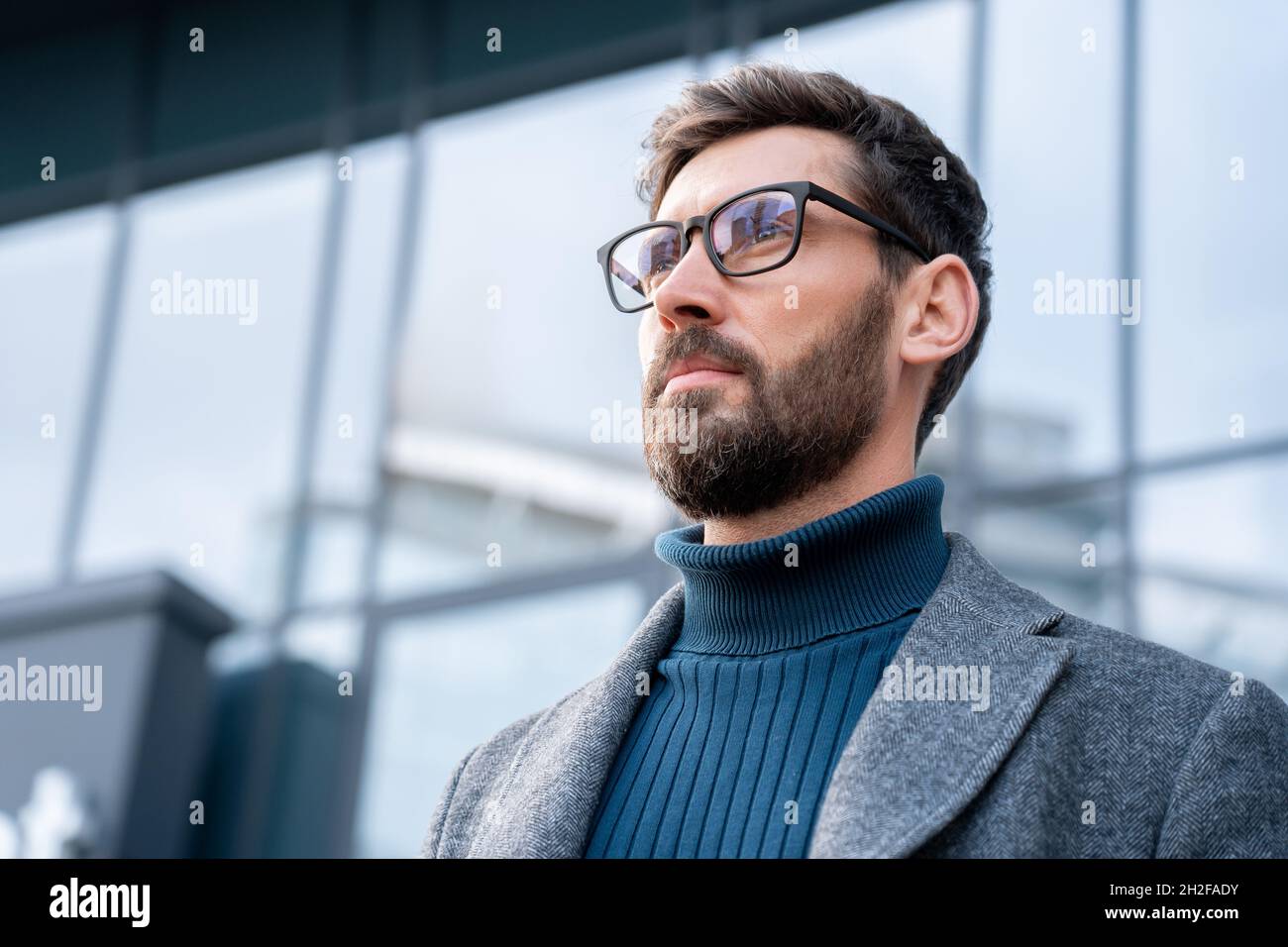 Male headshot professional hi-res stock photography and images - Alamy