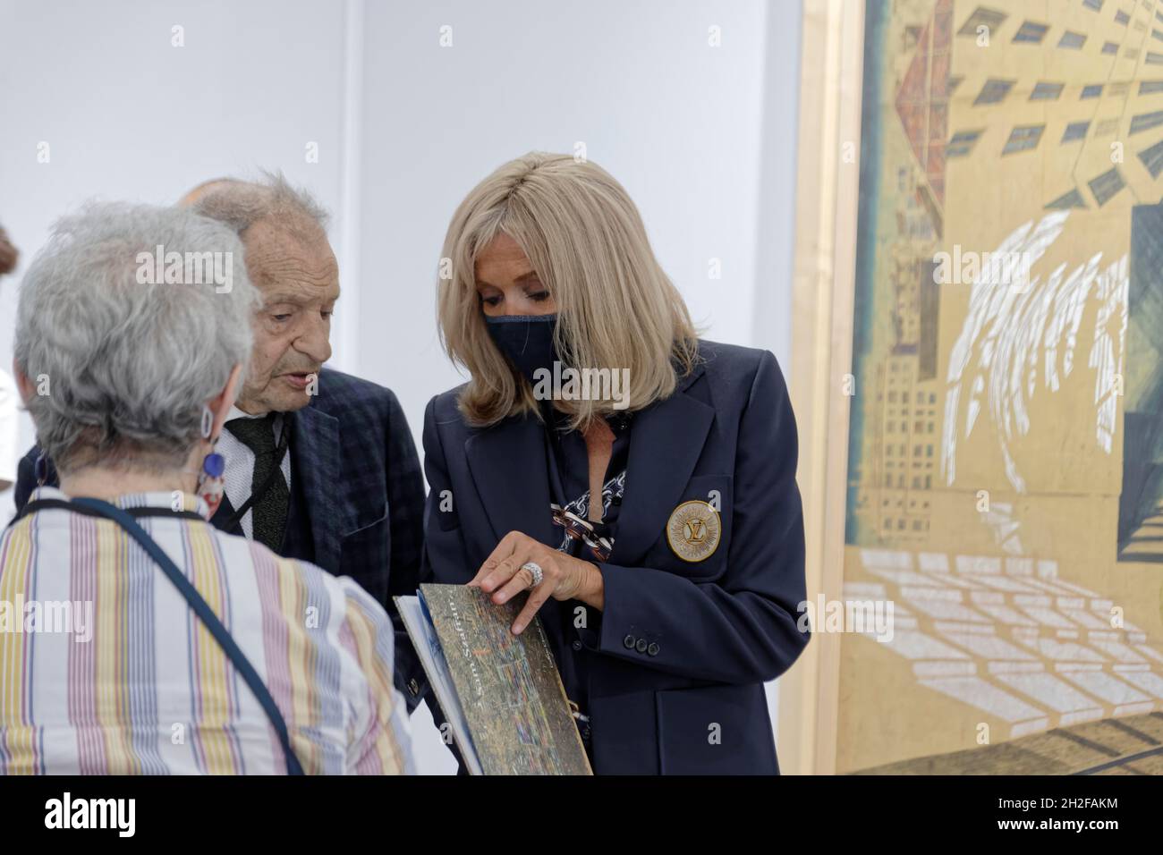 Brigitte macron young hi-res stock photography and images - Alamy
