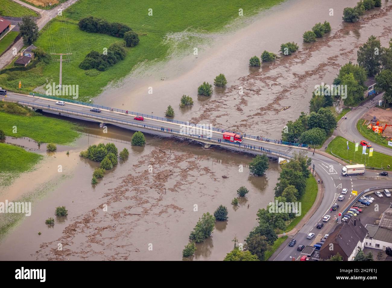 Aerial view, Ruhr flood, flood after heavy rainfall, Echthausen ...