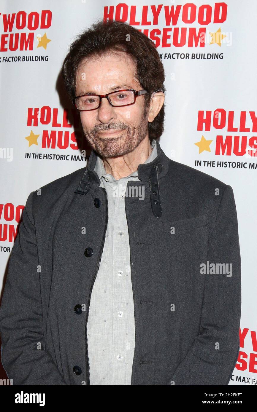 Los Angeles, CA. 20th Oct, 2021. George Chakiris at arrivals for THE ...