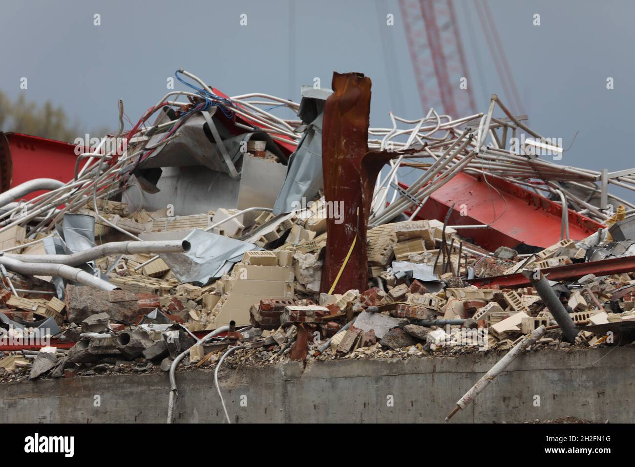 Debris from a collapse building Stock Photo - Alamy