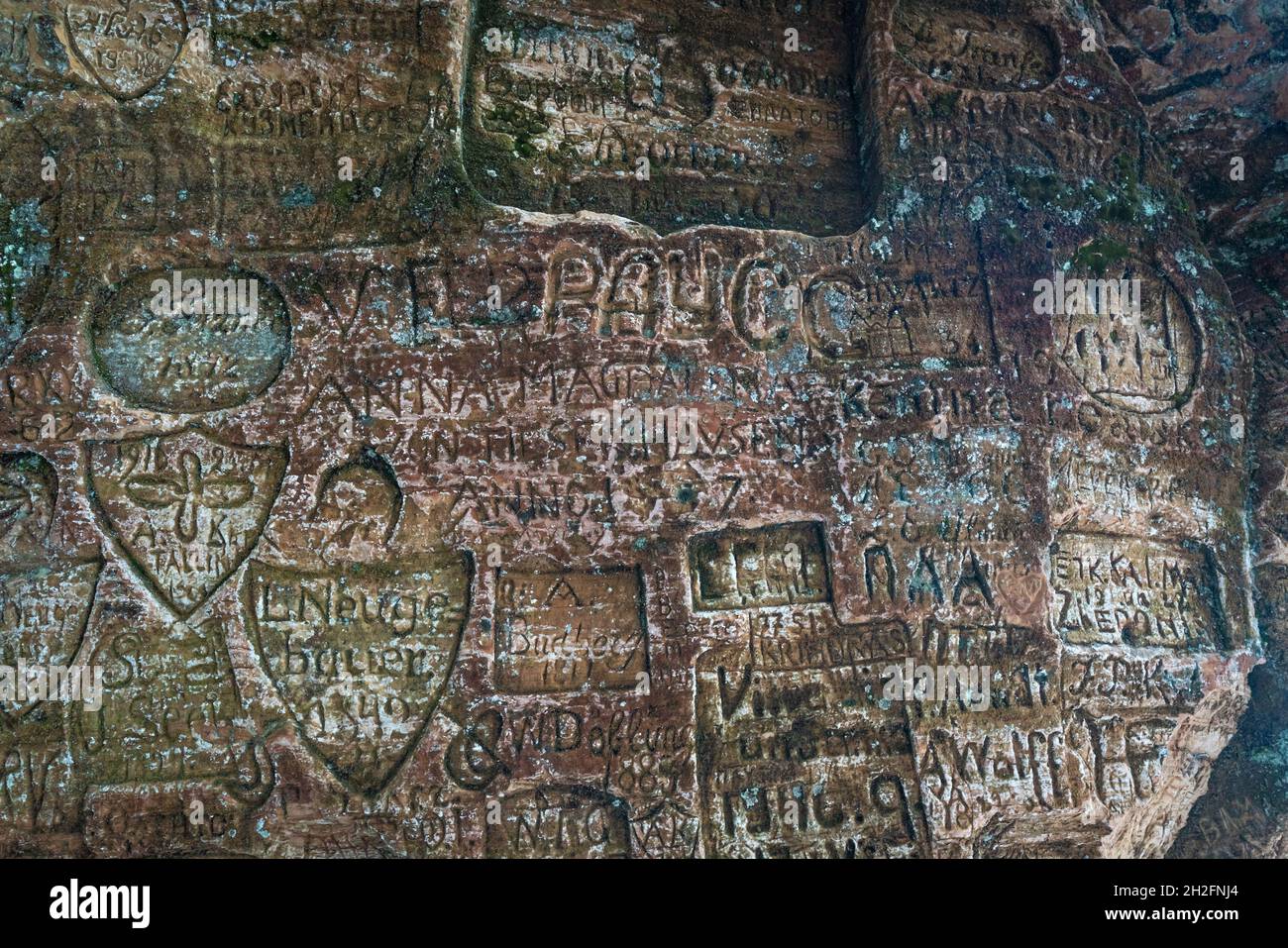 Carving inscriptions dating back to the 17th century on the walls of ...