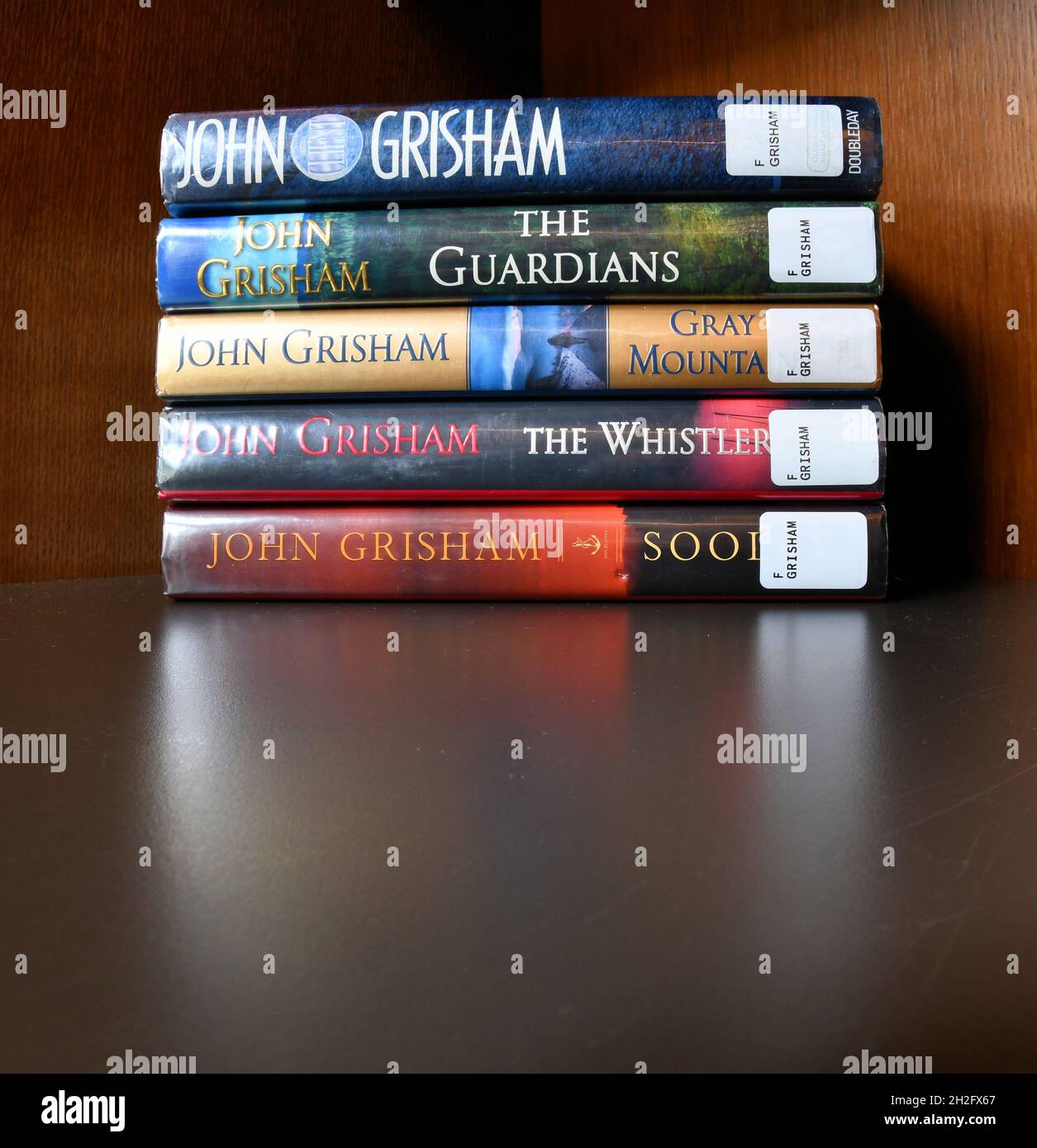 Classification system hi-res stock photography and images - Alamy