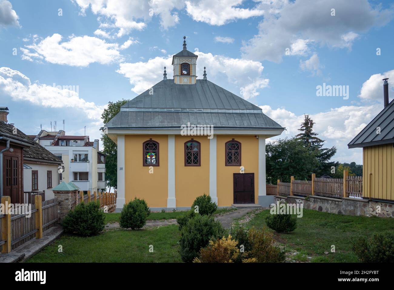 Kenesa architecture hi-res stock photography and images - Alamy