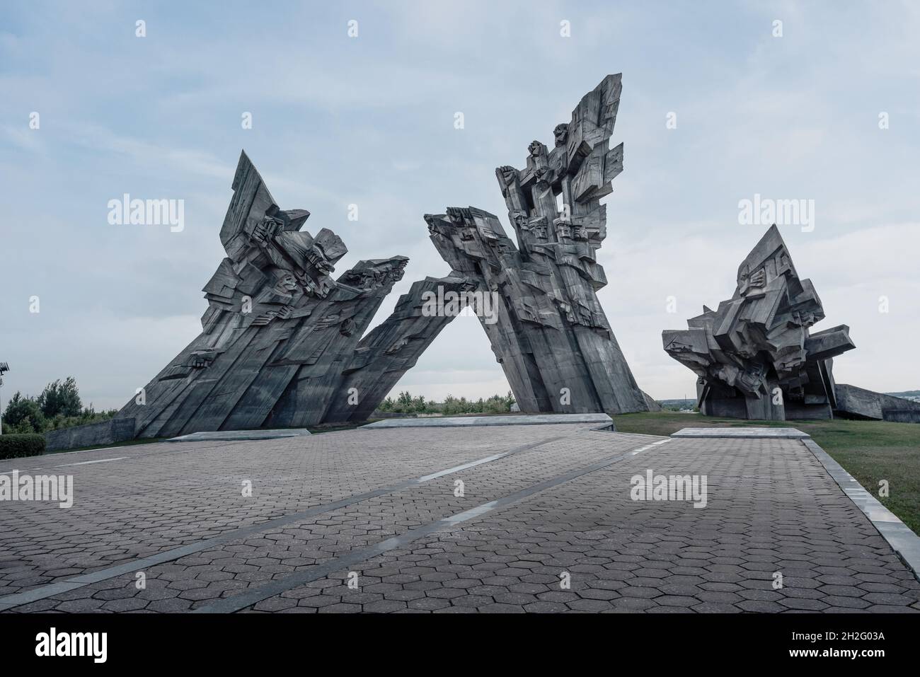 Ninth Fort memorial created by Alfonsas V. Ambraziunas in 1984 - Kaunas ...