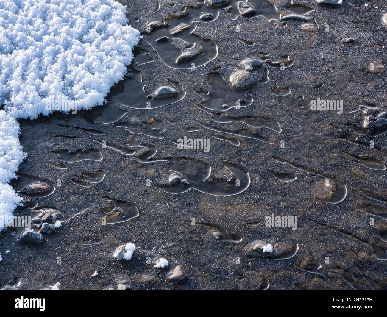 Crest of ice Stock Photo - Alamy