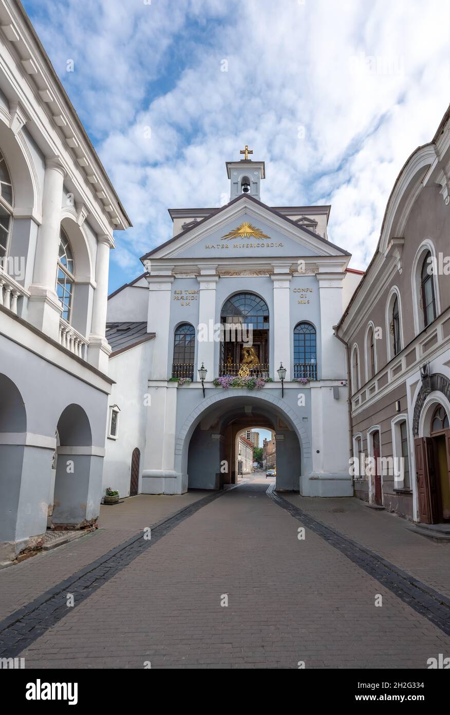 Gate of Dawn and Chapel of Our Lady of the Gate of Dawn - Vilnius ...