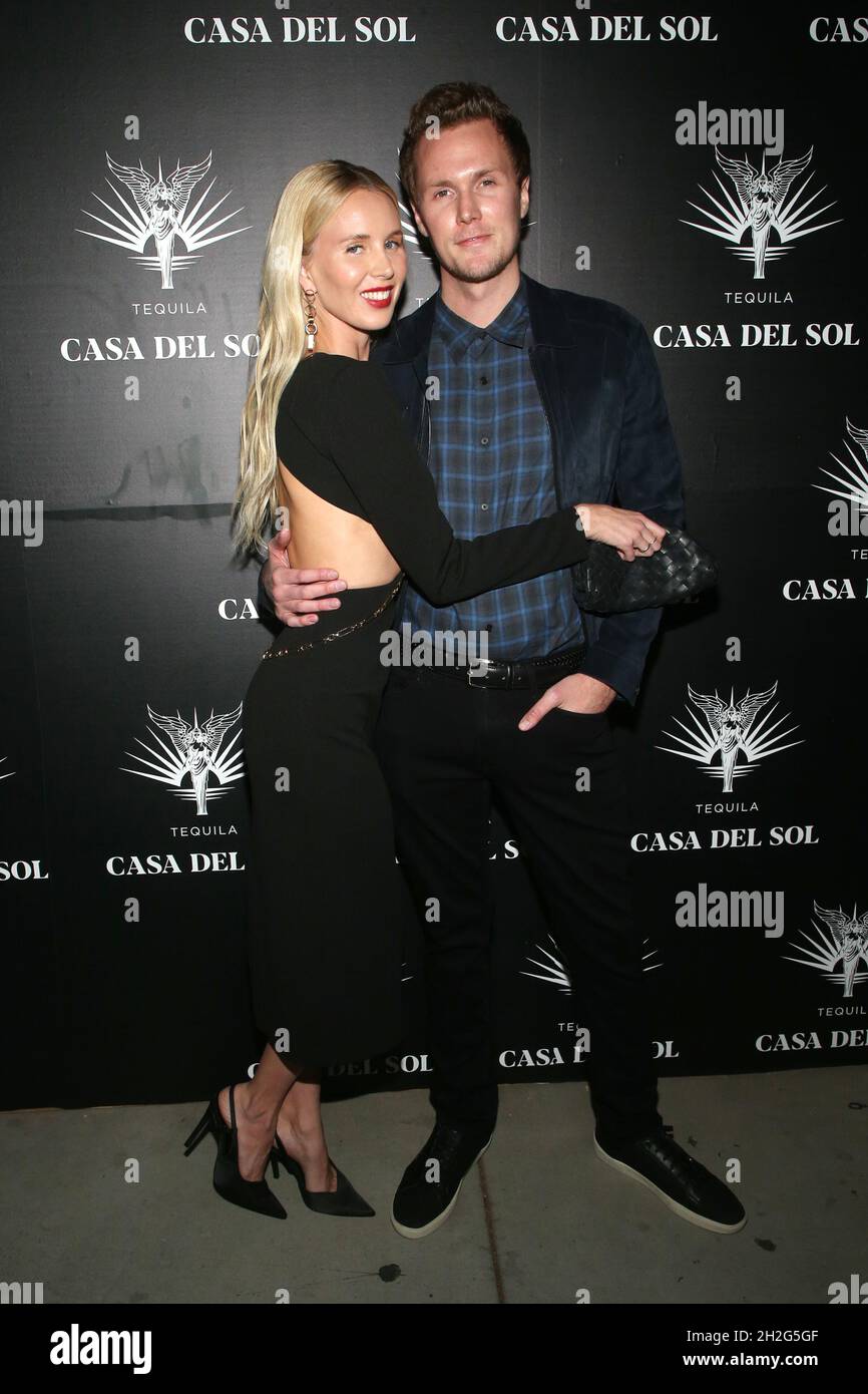 Los Angeles, Ca. 21st Oct, 2021. Tessa Hilton and Barron Hilton ll at ...