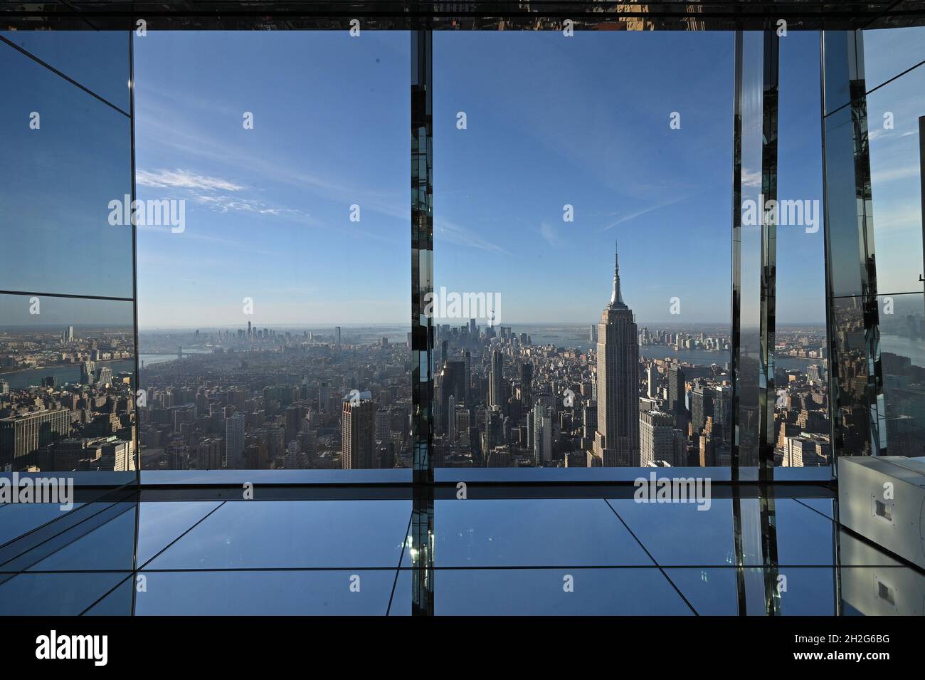 New York, USA. 21st Oct, 2021. Views inside Summit One Vanderbilt ...