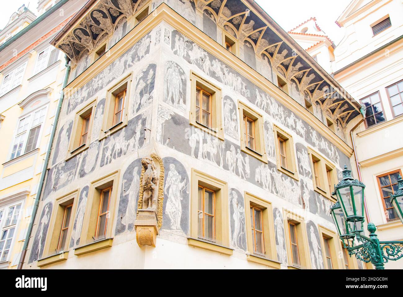 Interesting historic building hi-res stock photography and images - Alamy