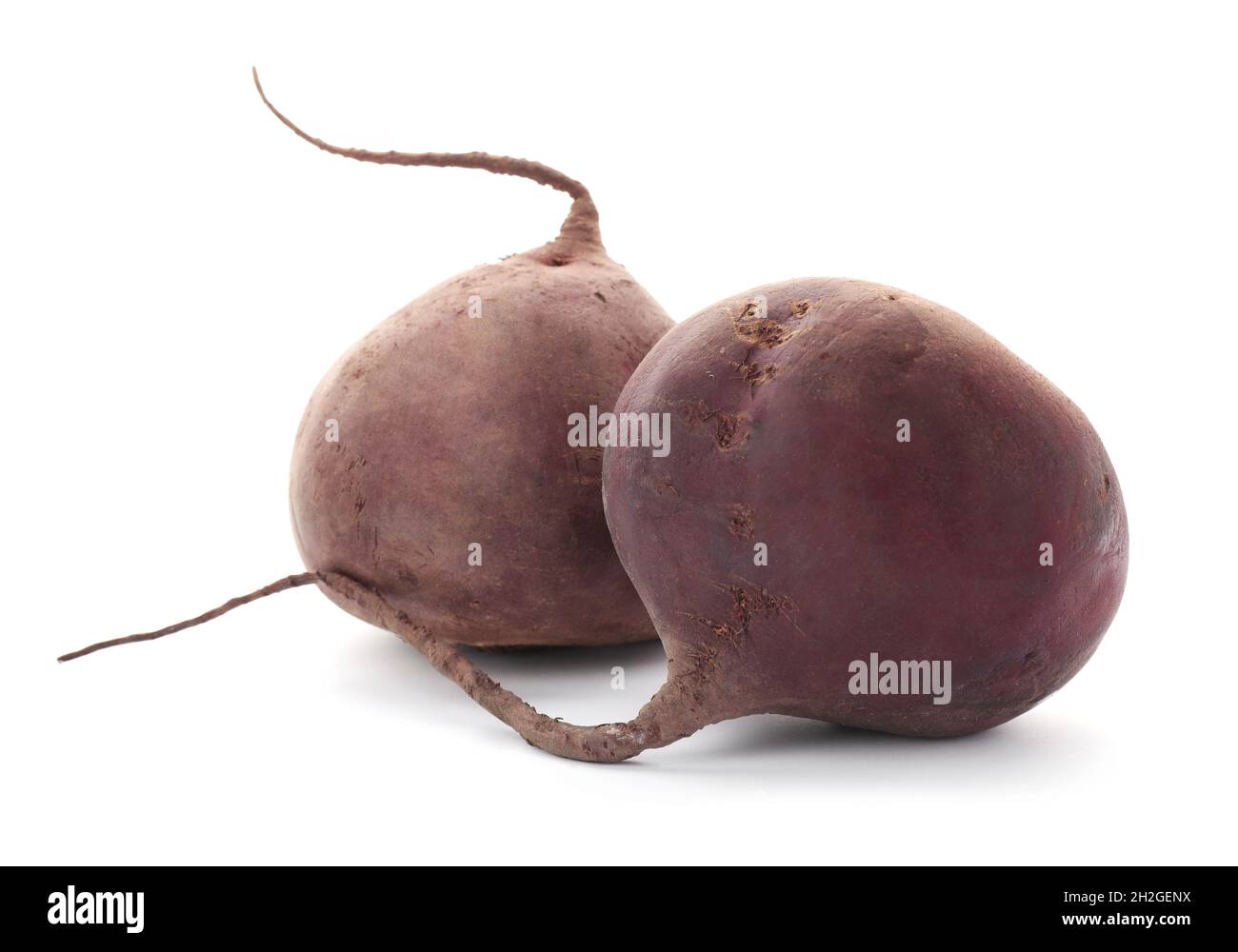 Organic beets on white background. Taproot vegetable Stock Photo - Alamy