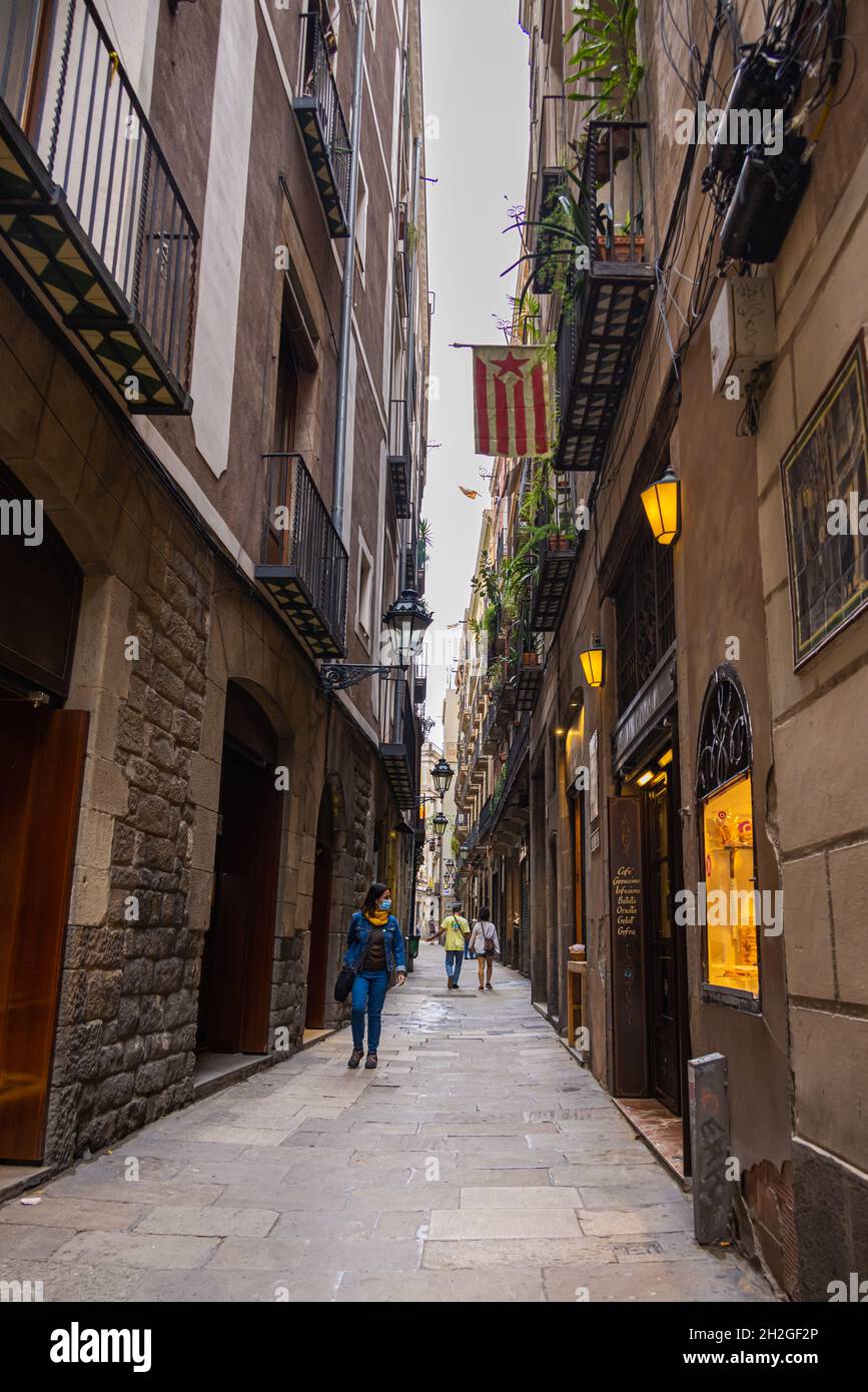 Connecting alleys hi-res stock photography and images - Alamy