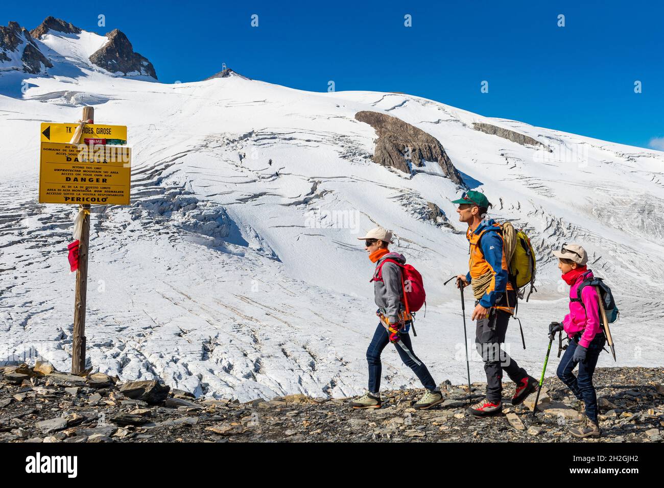 HAUTES-ALPES (05), NATIONAL PARK ECRINS, LA GRAVE, LA MEIJE, LE RATEAU ...
