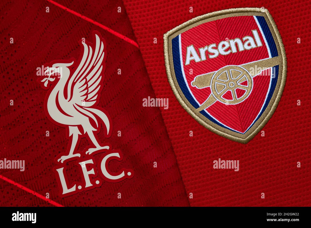 Arsenal crest close up liverpool hi-res stock photography and images ...