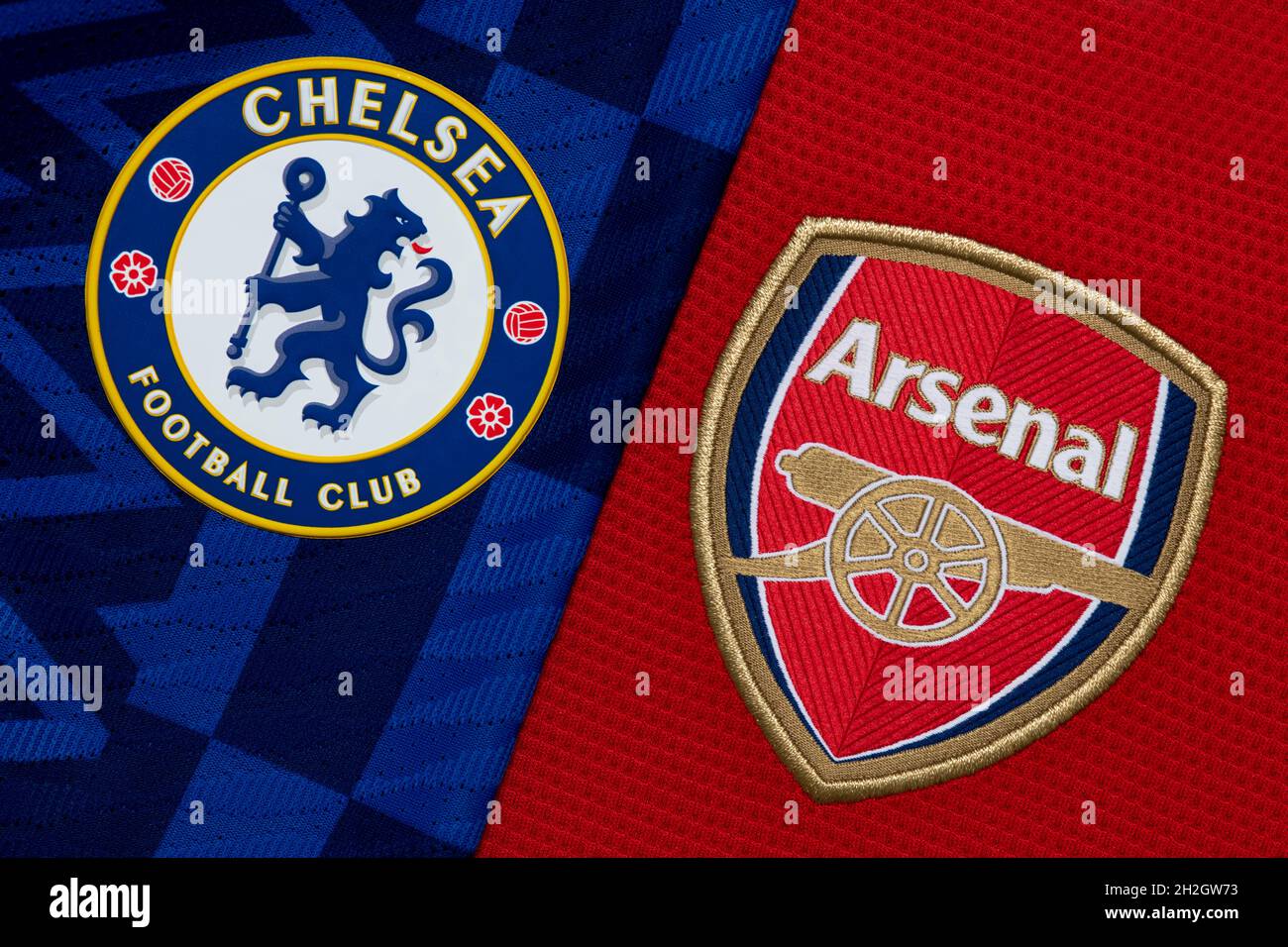 Chelsea and arsenal badge hi-res stock photography and images - Alamy