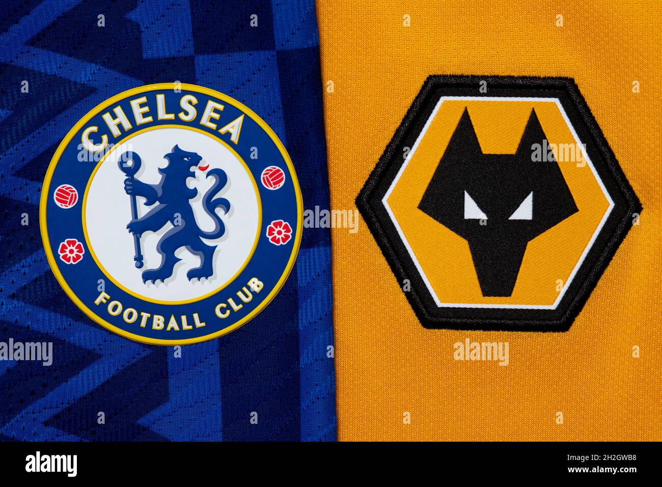 Close up of Wolverhampton Wanderers and Chelsea club crest Stock Photo ...