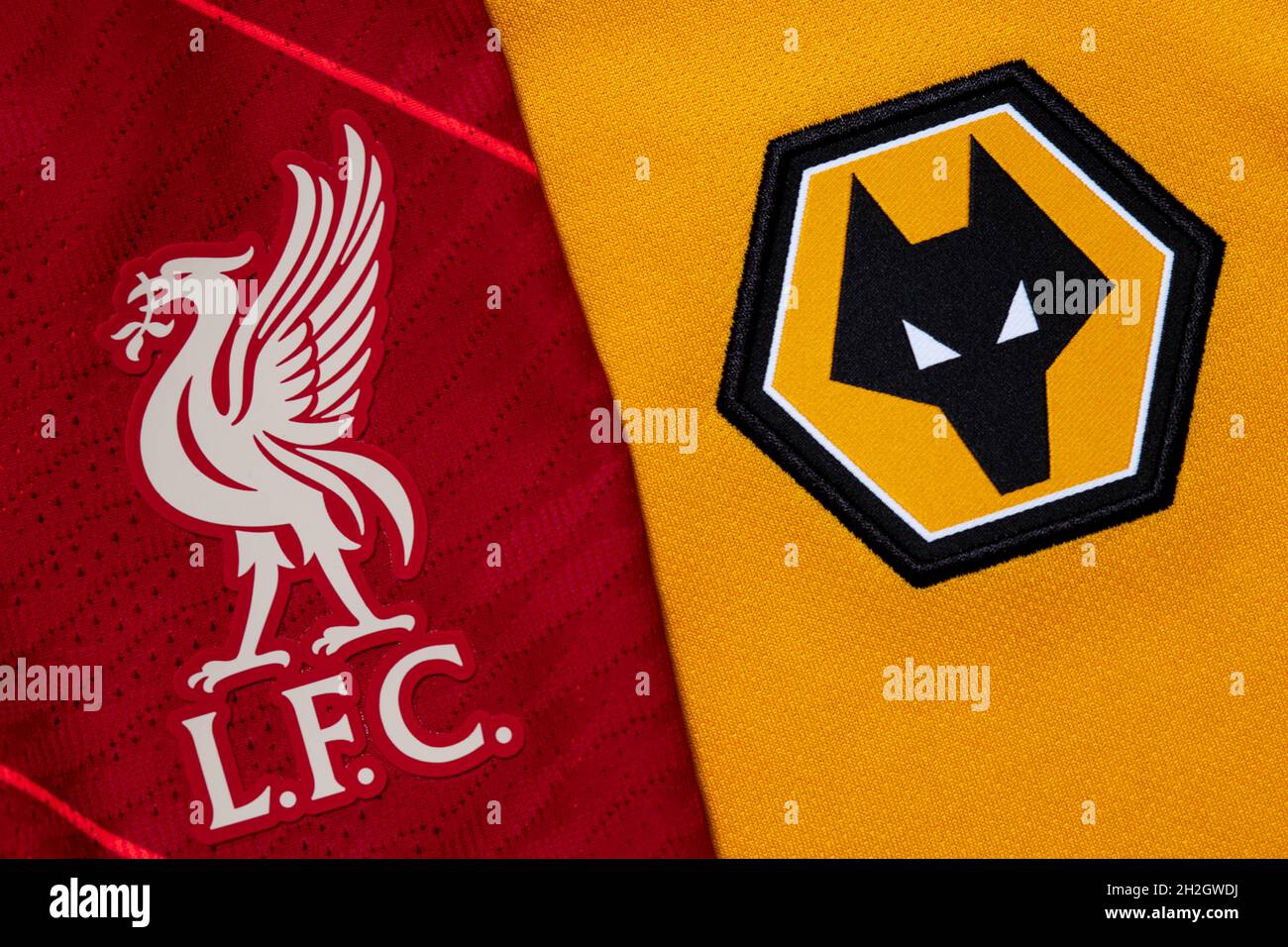 Wolverhampton wanderers football club logo hi-res stock photography and ...