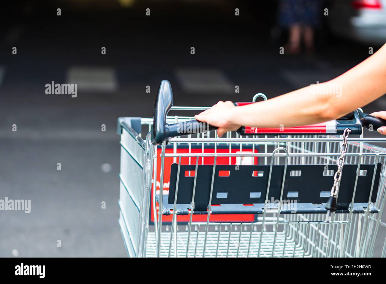 Hands female customer pushing hi-res stock photography and images - Alamy