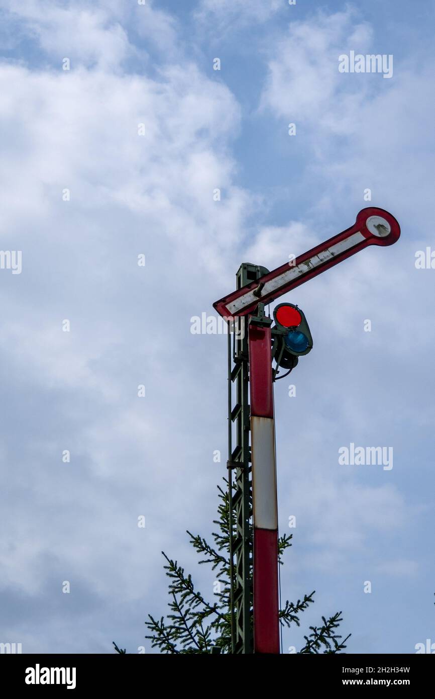 Old railway signal hi-res stock photography and images - Alamy
