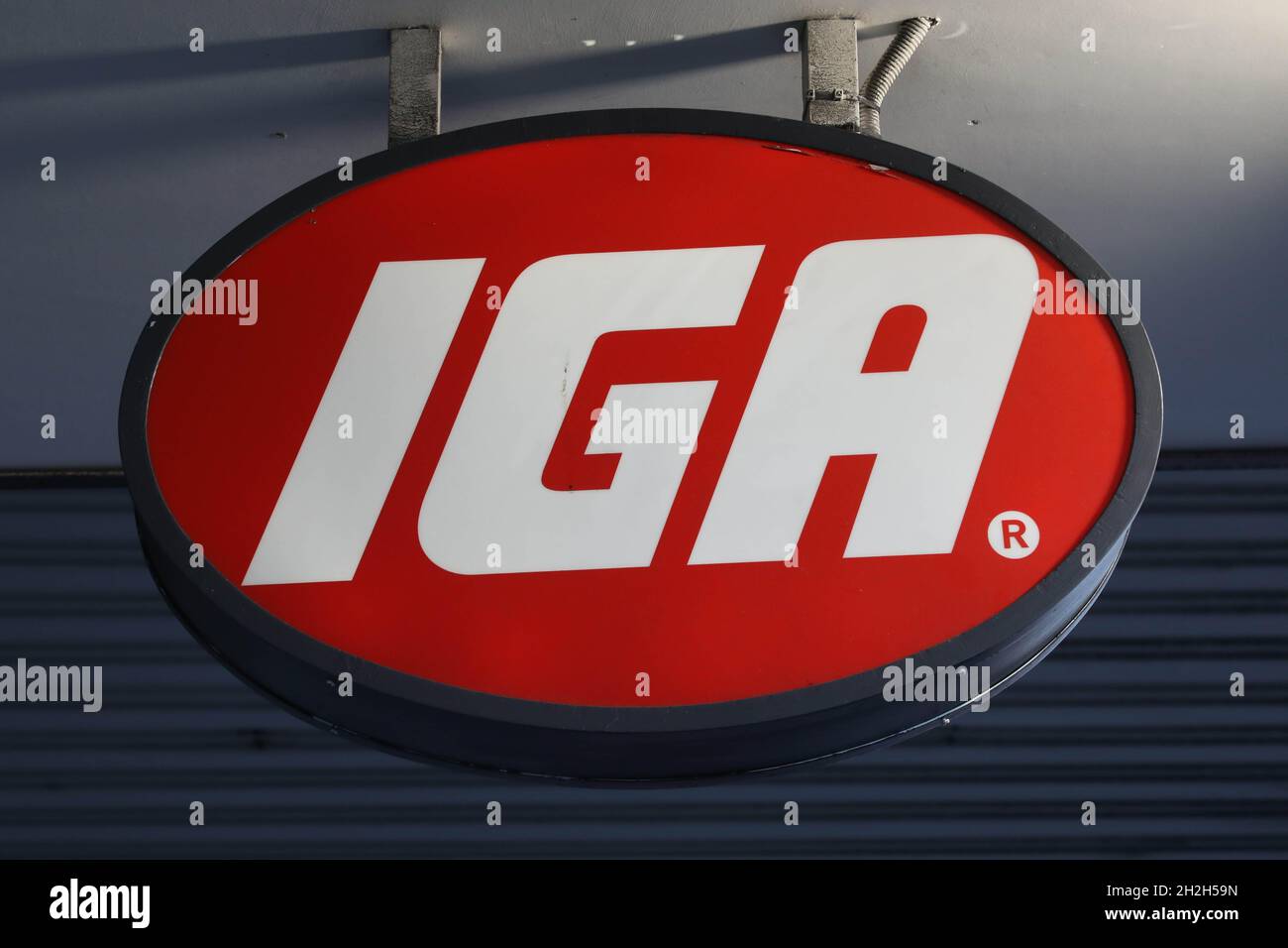 Iga supermarket hi-res stock photography and images - Alamy