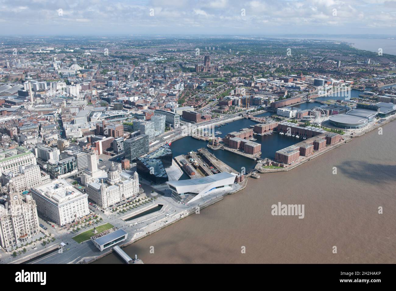 Royal albert docks aerial hi-res stock photography and images - Alamy