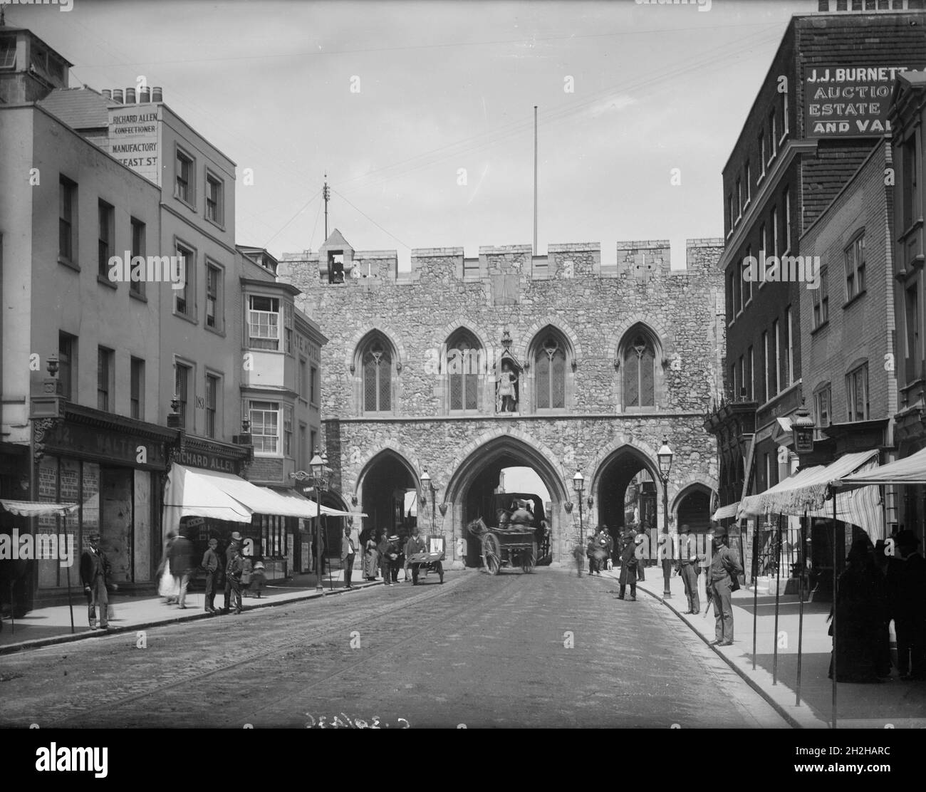 Buildings listed victorian Black and White Stock Photos & Images - Alamy