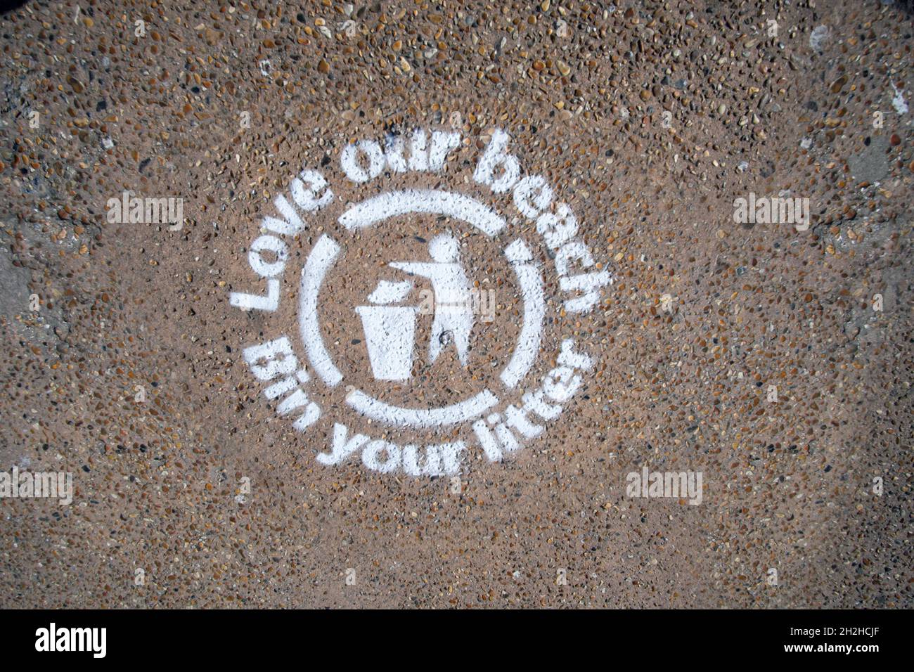 Keep britain tidy sign hi-res stock photography and images - Alamy