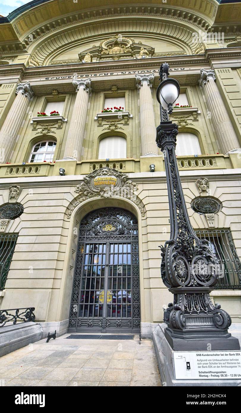 Swiss bank house hi-res stock photography and images - Alamy