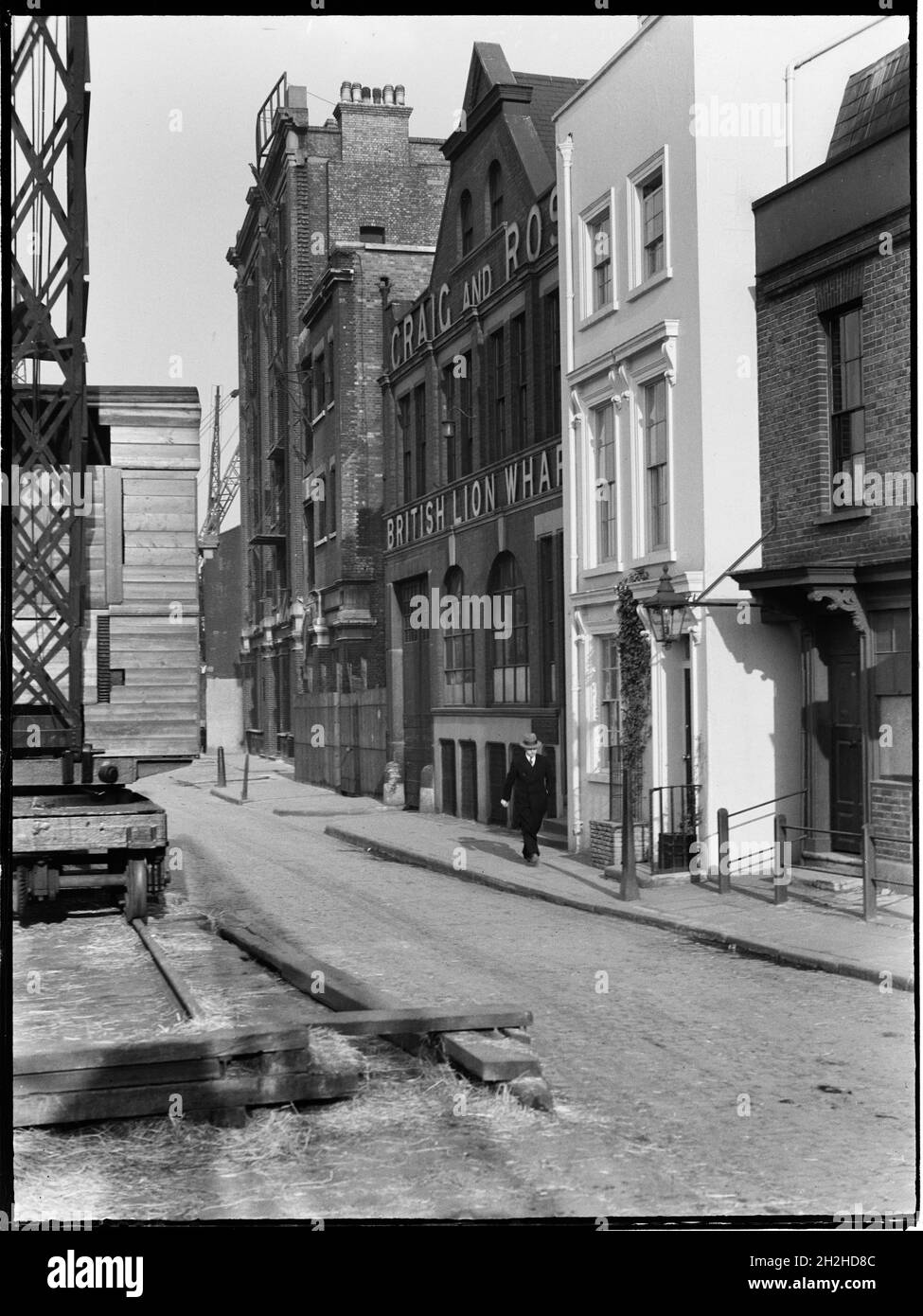 49 bankside hi-res stock photography and images - Alamy