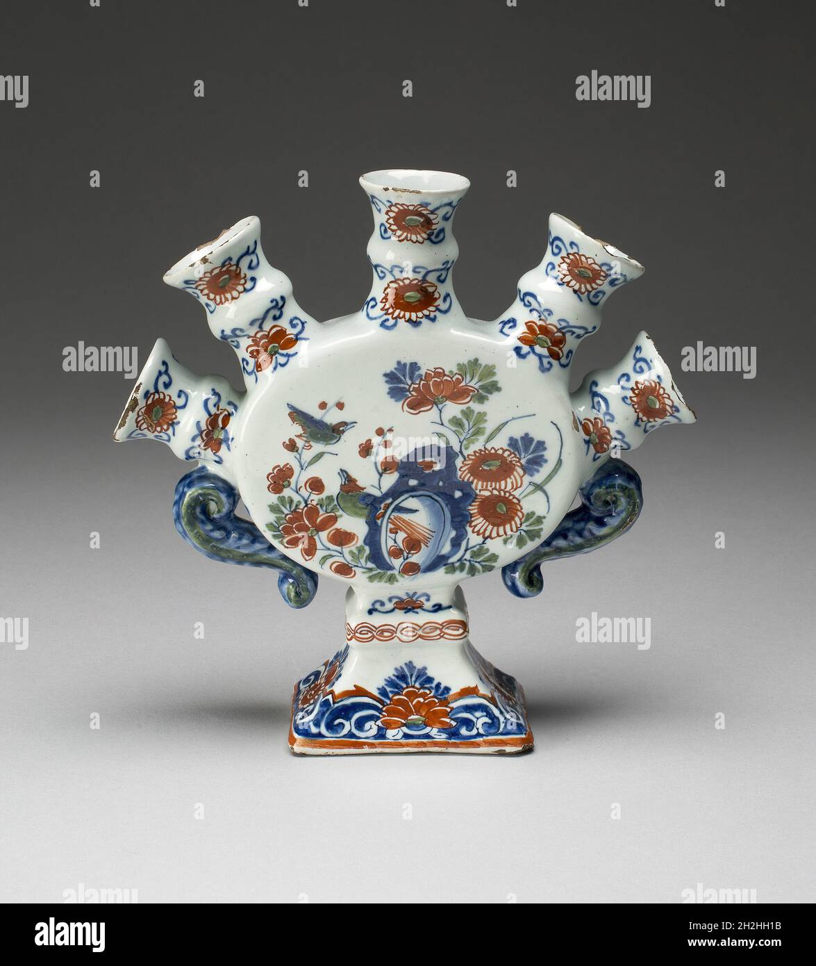 Pot de delft hi-res stock photography and images - Alamy