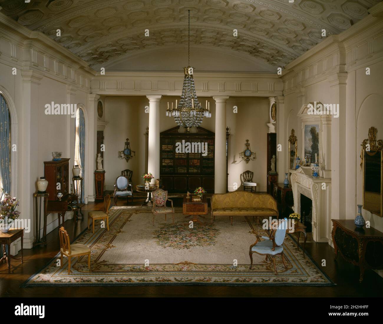 E-9: English Drawing Room of the Georgian period, 1770-1800, United ...
