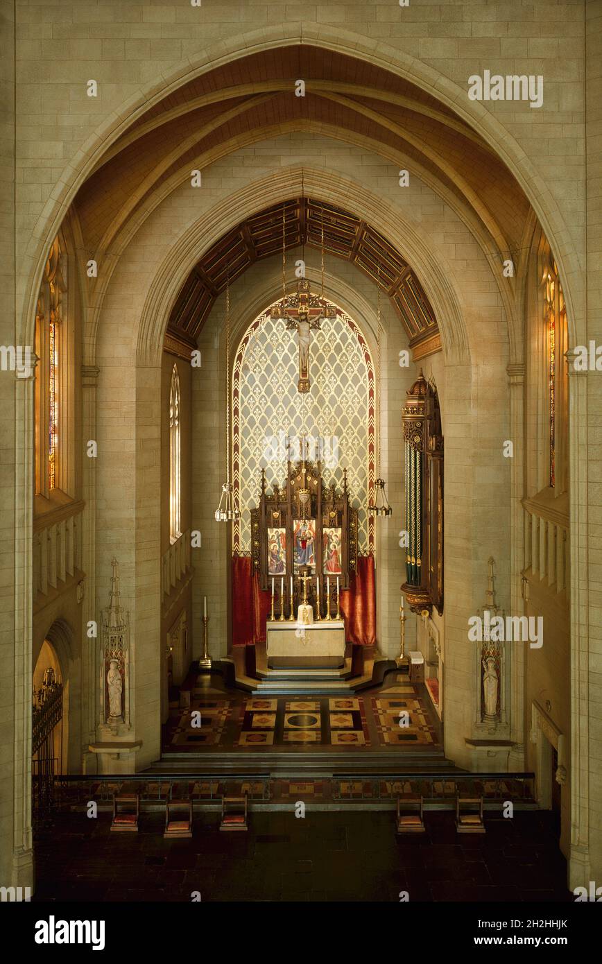 E-29: English Roman Catholic Church in the Gothic Style, 1275-1300 ...