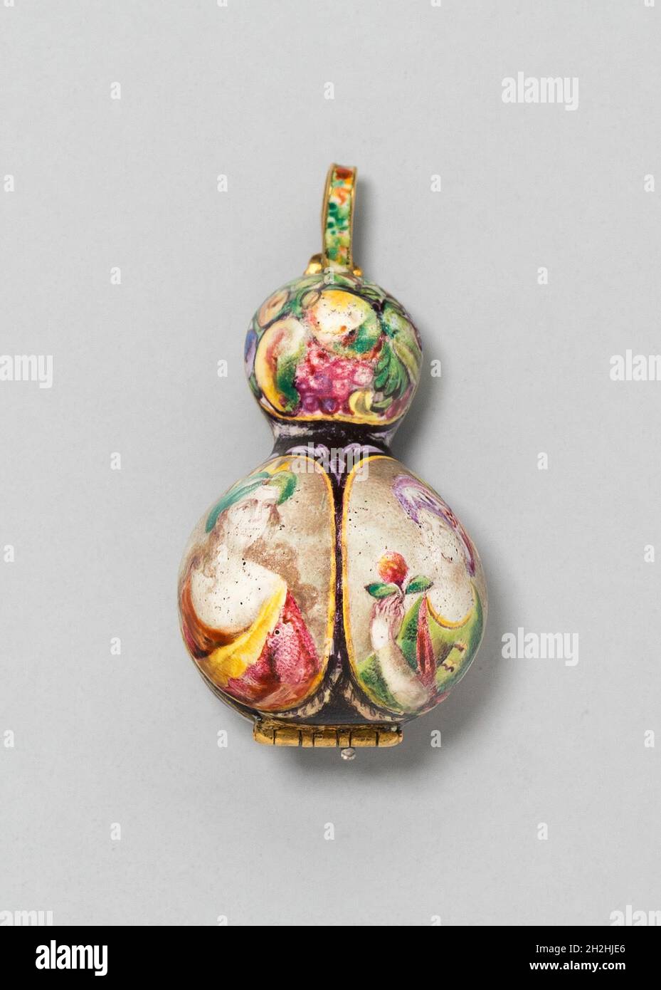 Pomander 17th century hi-res stock photography and images - Alamy