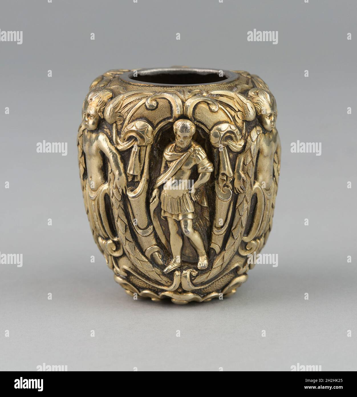 Golden knop hi-res stock photography and images - Alamy