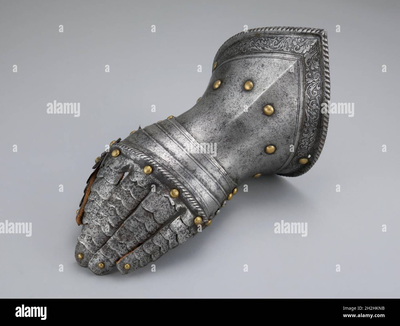 Fingered gauntlet hi-res stock photography and images - Alamy
