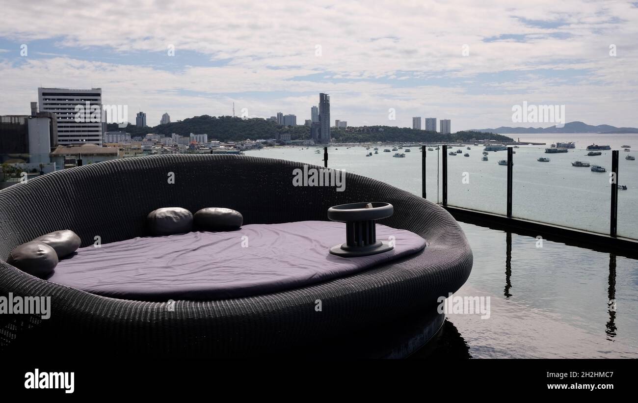 Hilton Hotel Pattaya Beach Thailand at Central Pattaya Beach Complex ...