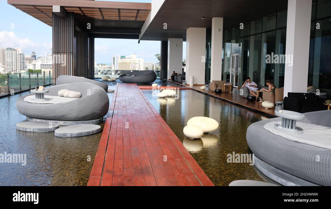 Hilton Hotel Pattaya Beach Thailand at Central Pattaya Beach Complex ...