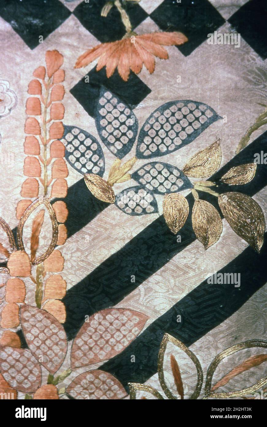 Kosode fabric hi-res stock photography and images - Alamy