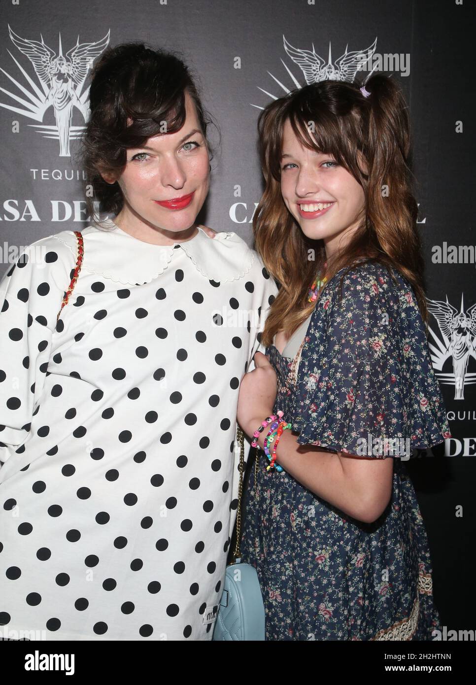 Los Angeles, Ca. 21st Oct, 2021. Milla Jovovich, Ever Gabo at Brian ...