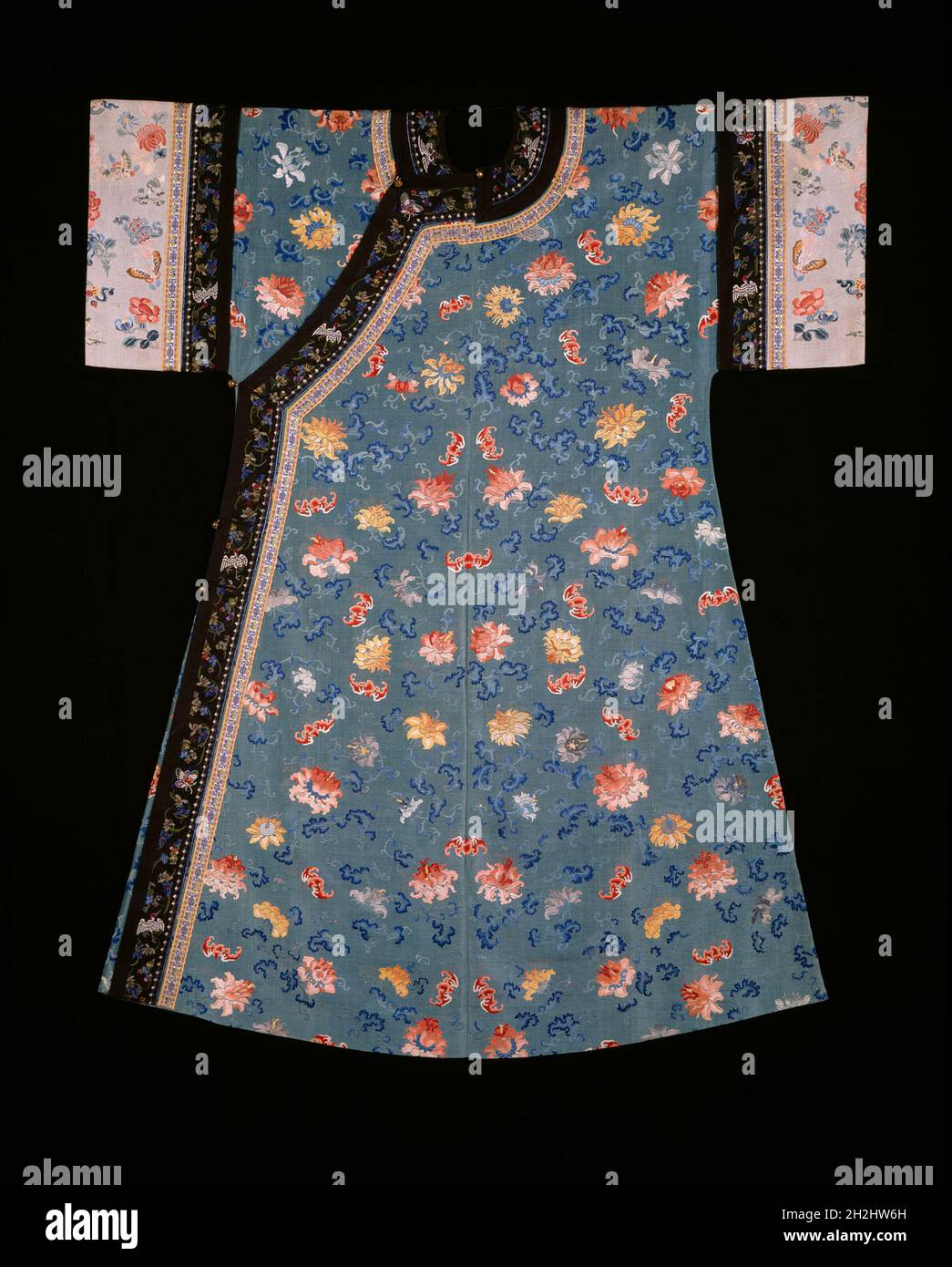 Chinese court robe hi-res stock photography and images - Alamy