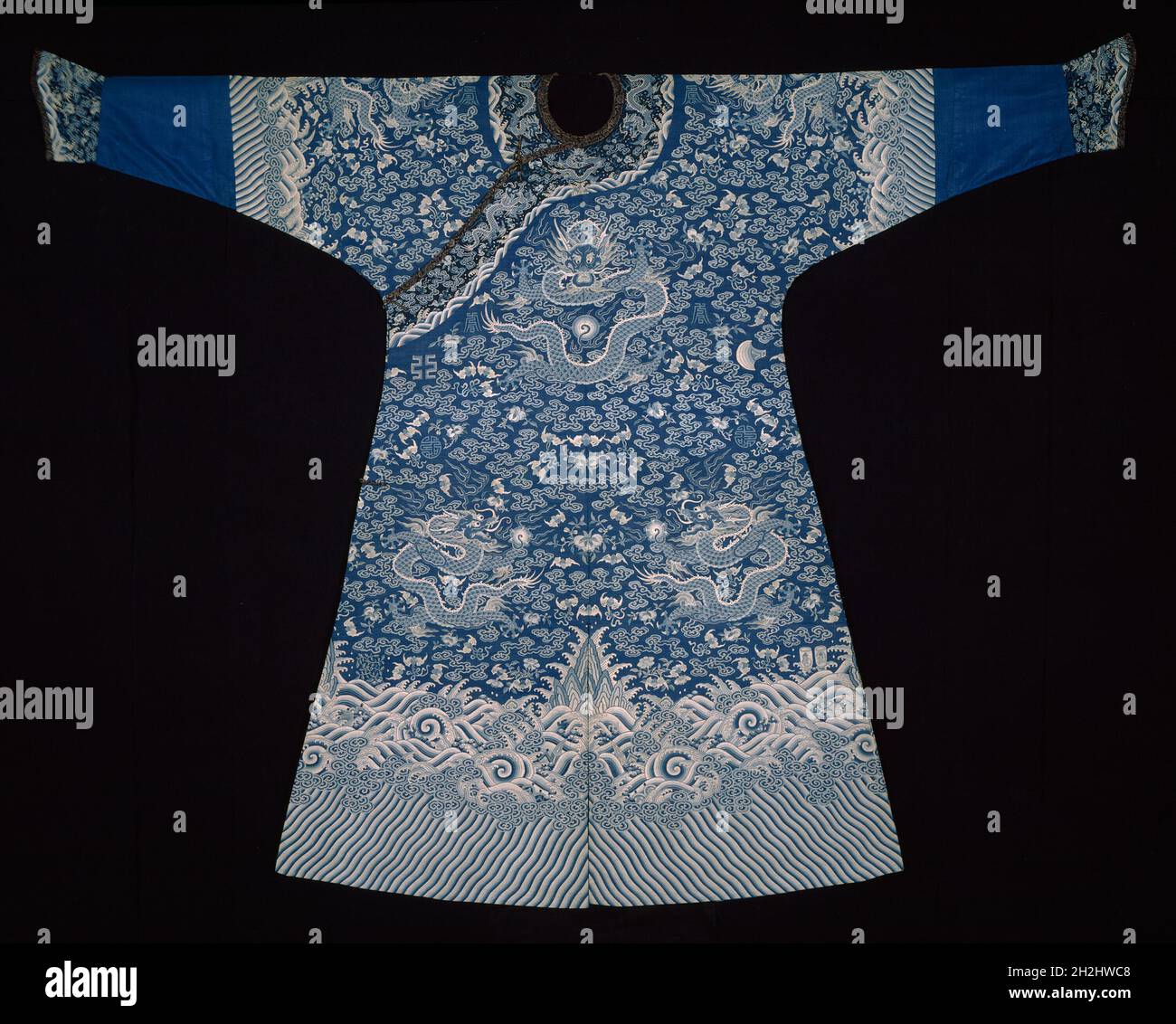 Emperor's Jifu (Semiformal Court Robe), China, Qing dynasty (1644-1911 ...