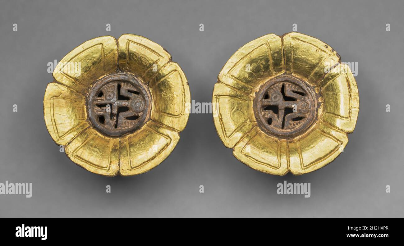 Aztec Jewelry Artifacts