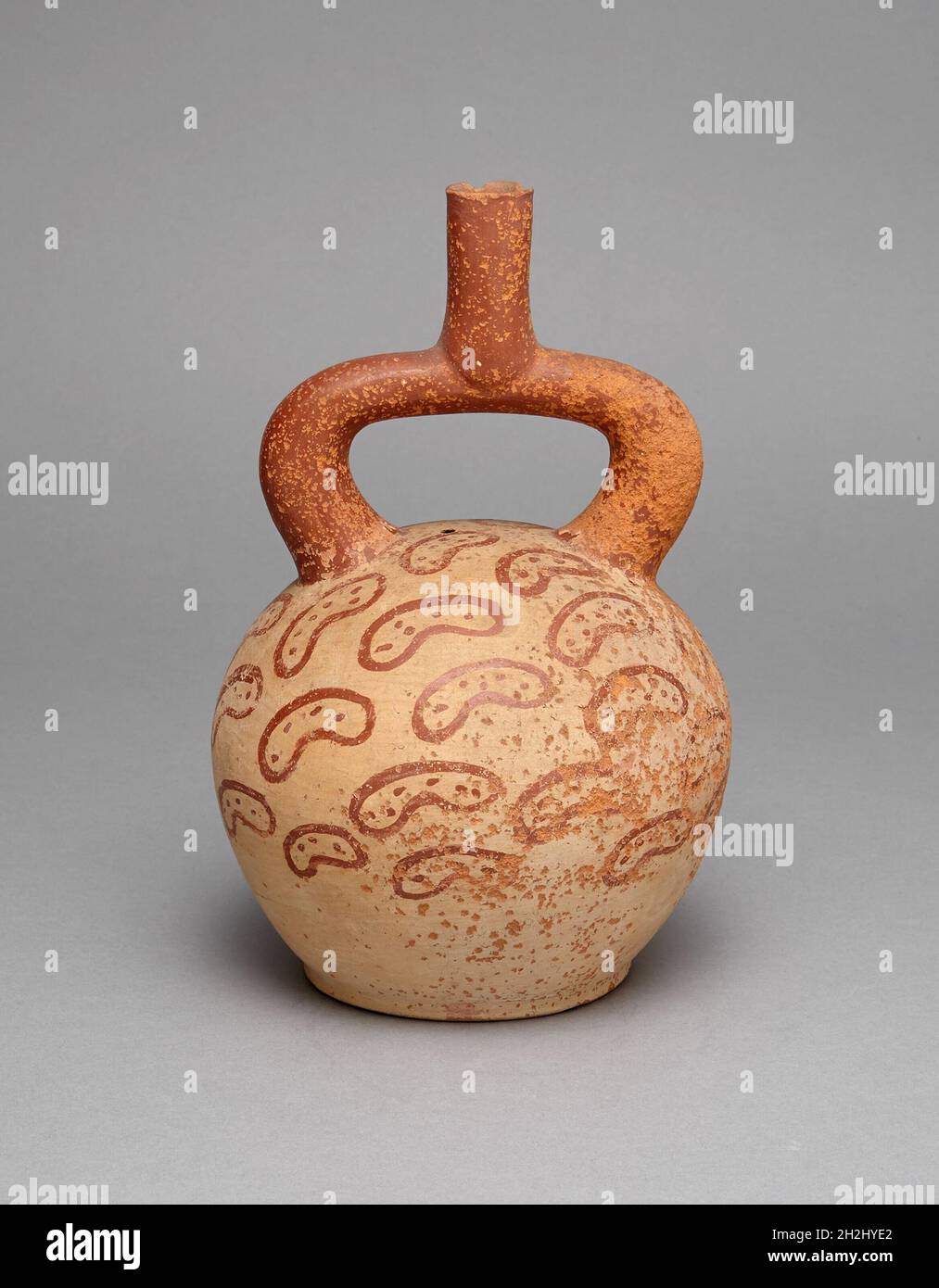Stirrup Spout Vessel Depicting Diagonal Rows of Peanuts, A.D. 250/500 ...